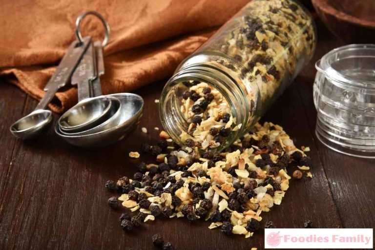 11 Best Wingstop Sauces & Flavors Ranked